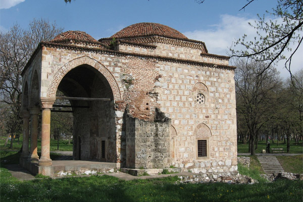 Bali begova džamija | NisCafe